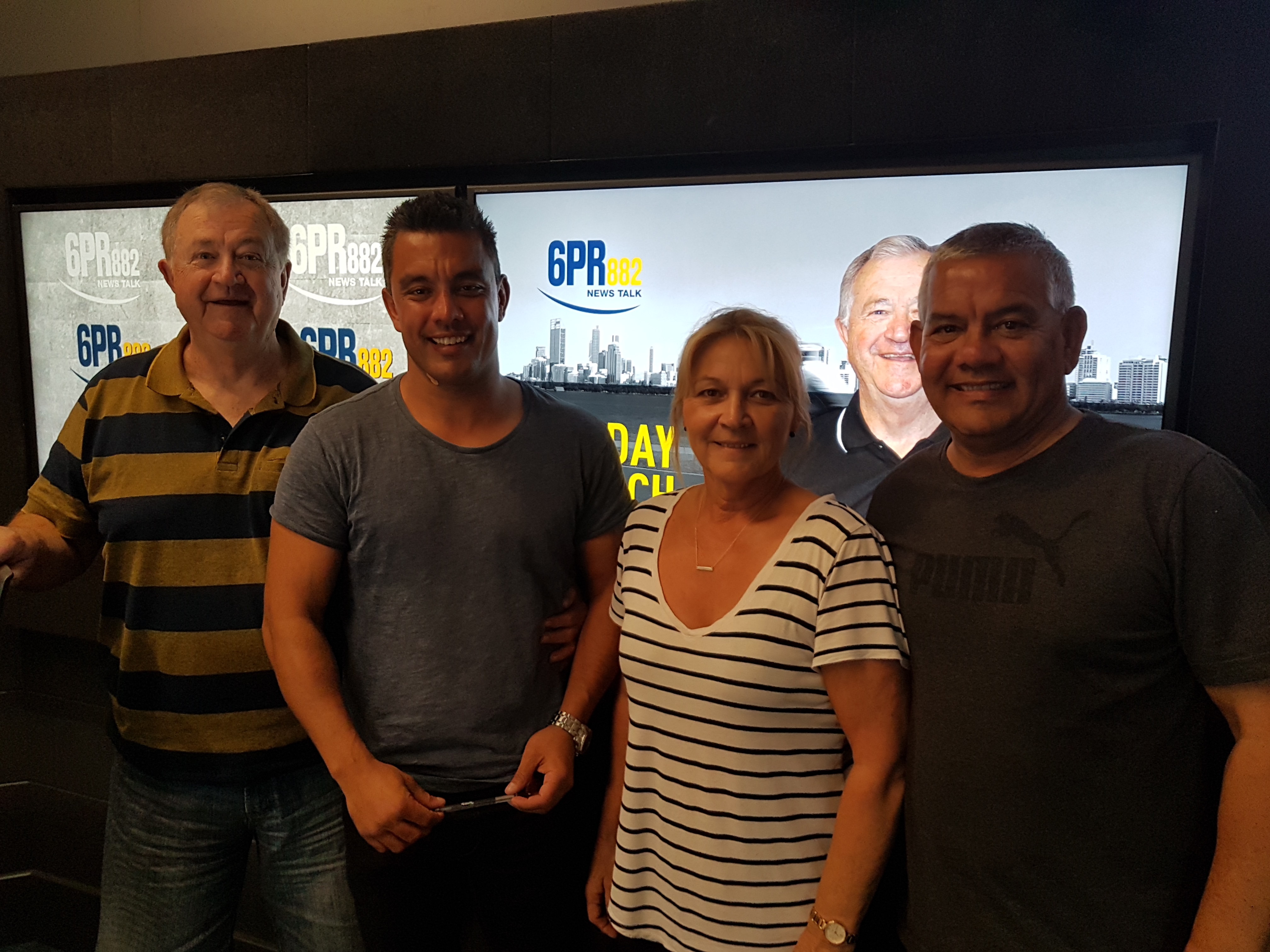 Kerr Family Roger, Roxanne and Daniel – The Music of their Lives – 6PR