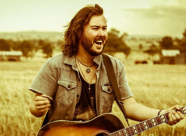 Musician Chris Murphy brings some excitement to your Friday night - 6PR