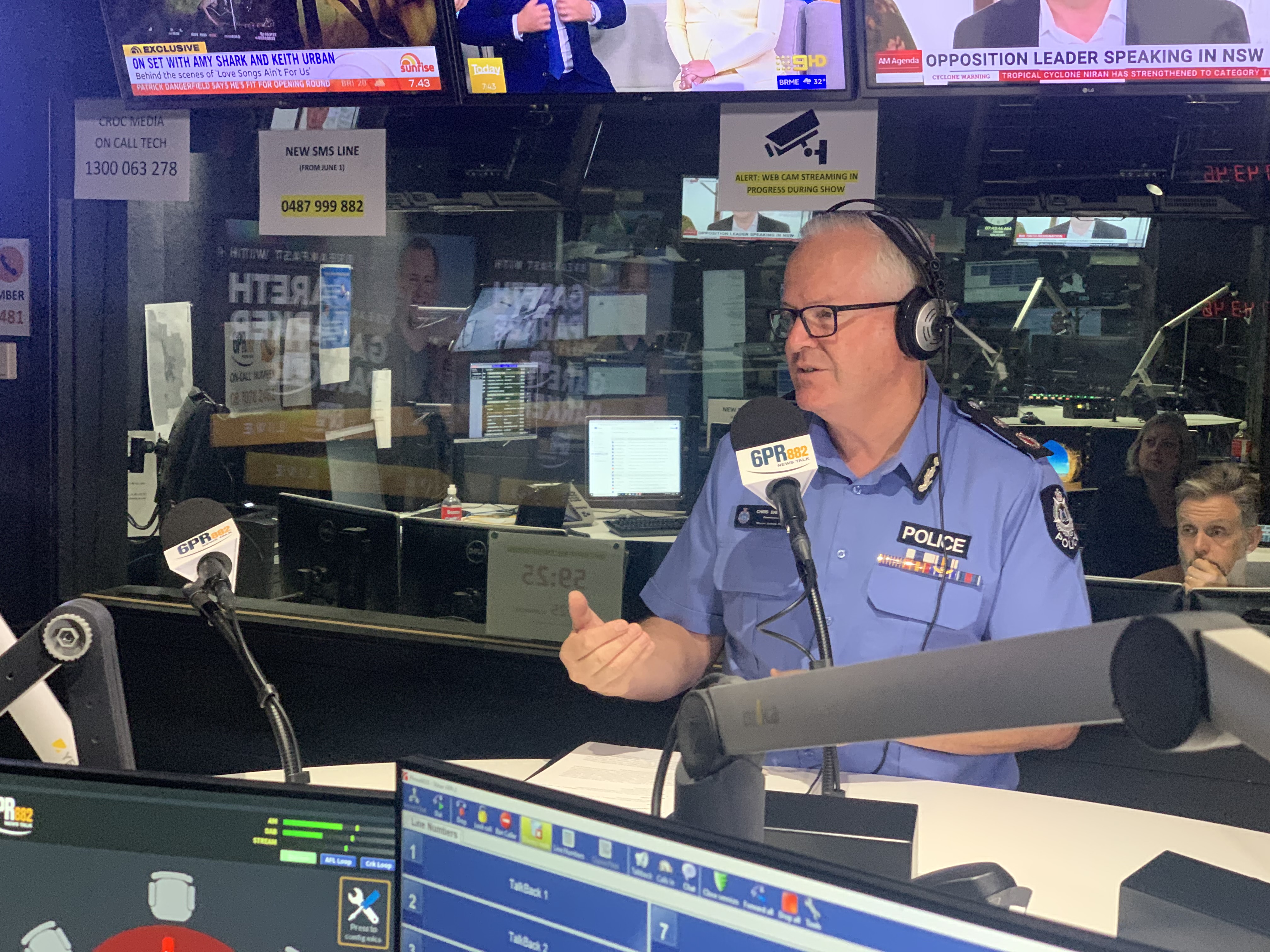 WA Police Commissioner backs permanent border controls