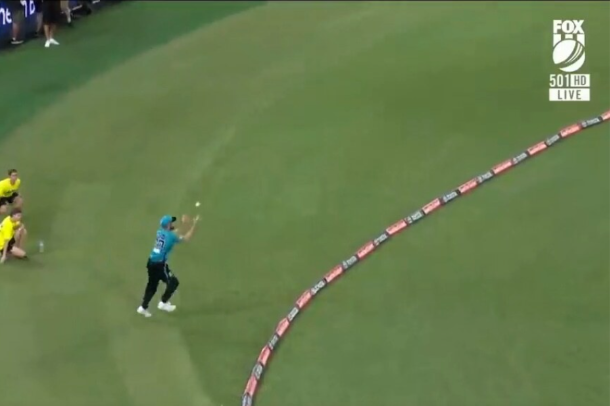 'It should be a fair catch': Boundary catches explained