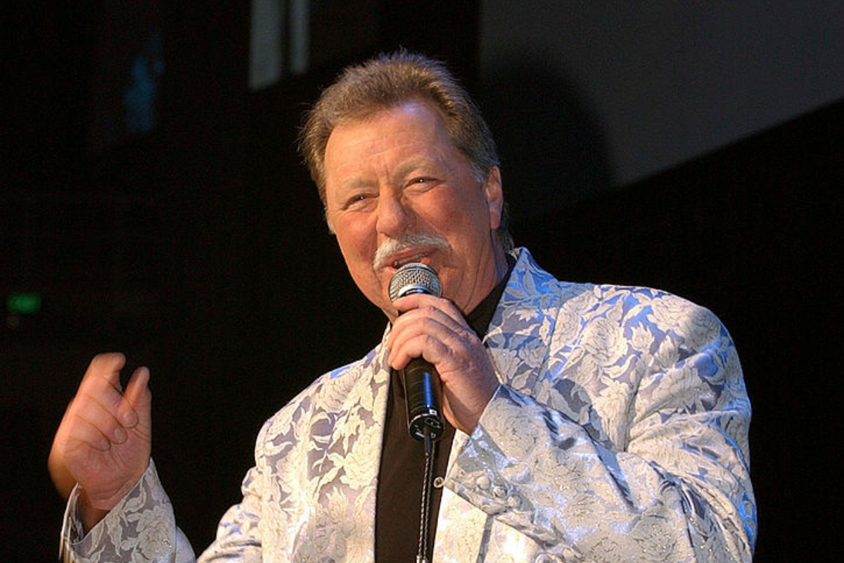 Australian music icon Lucky Starr on turning 83 and what he's been up to