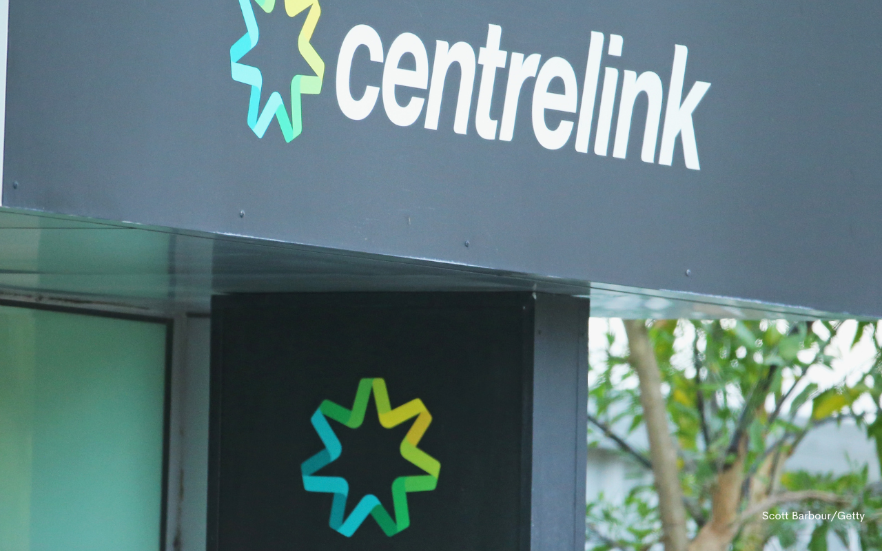 Centrelink claims pass one-million mark as system continues to lag
