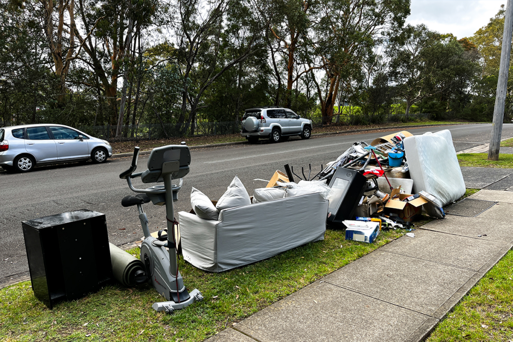 Perth council brings back verge rubbish collections after 11-year hiatus